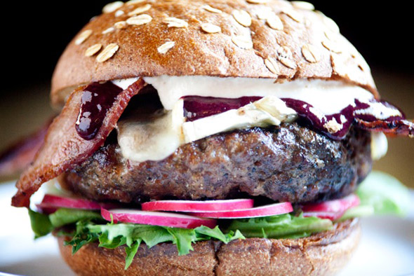 A Kangaroo Burger Exists | Foodiggity