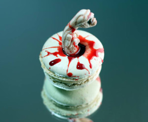 Alien Chestburster Macarons – Foodiggity