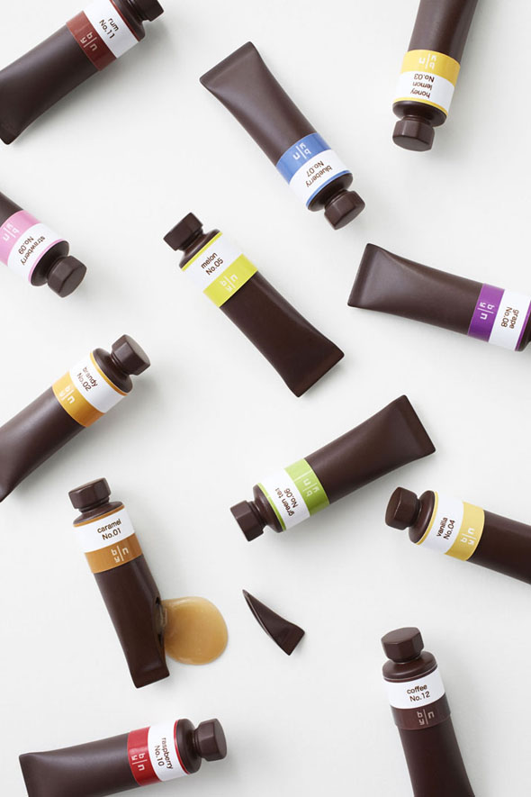 Chocolate Paint Tubes Create Happy Little Desserts | Foodiggity