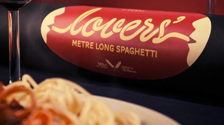 Meter-Long Spaghetti For Extra Long Lovin’ – Foodiggity