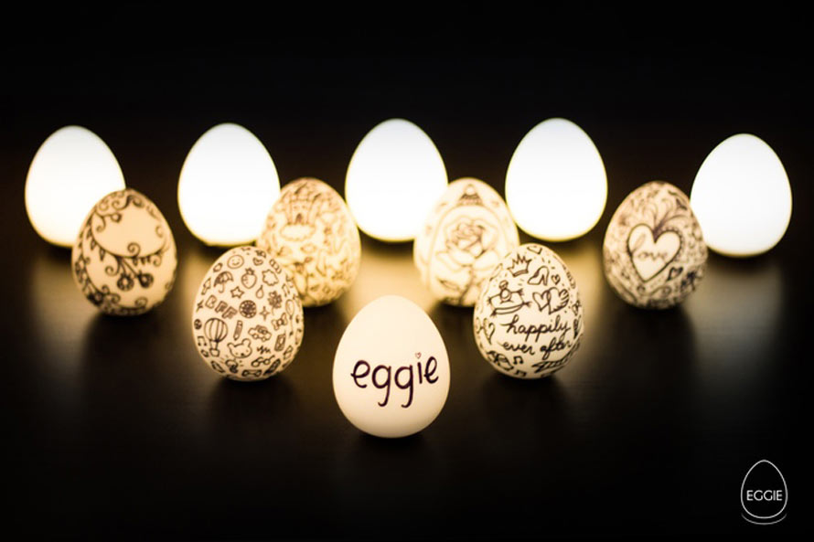 Eggie, The Portable Egg-Shaped Night Light | Foodiggity